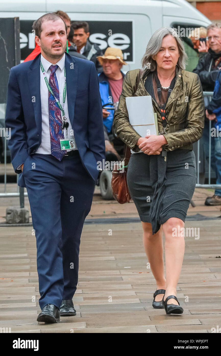 Leader plaid cymru hi-res stock photography and images - Alamy