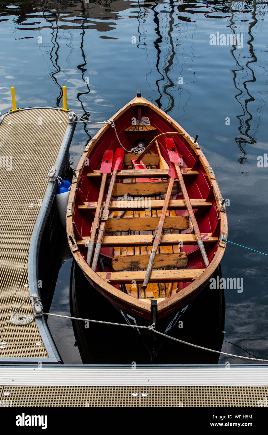 Rowboat sport hi-res stock photography and images - Alamy