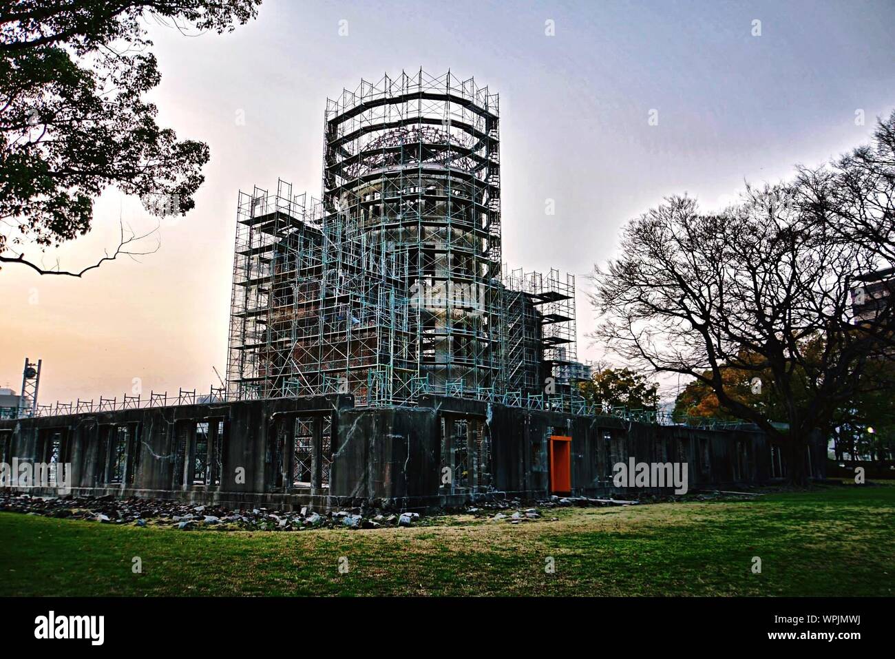 Memorial construction hi-res stock photography and images - Alamy