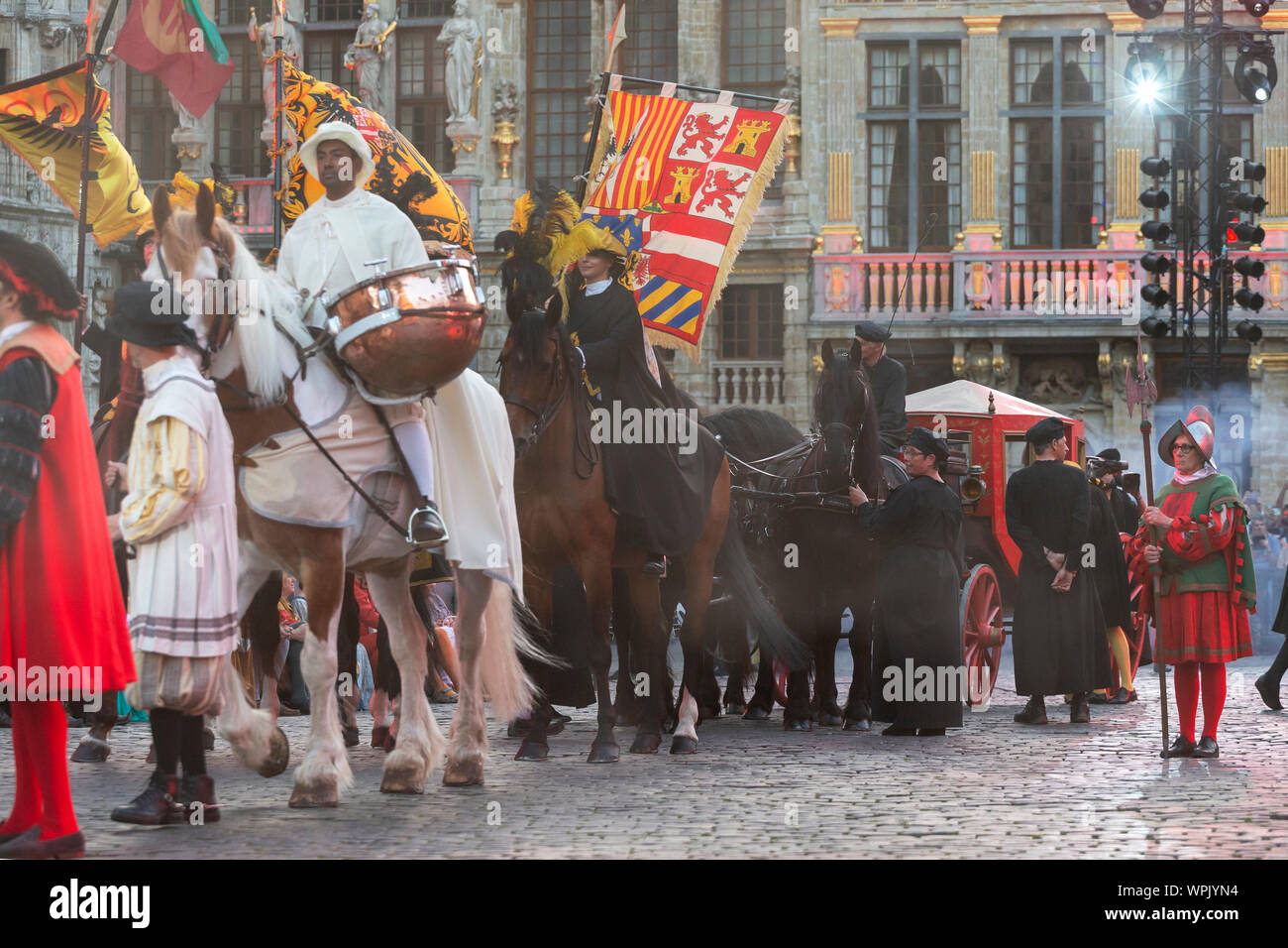 Ommegang Brussels Charles Quint history tradition parade procession ...