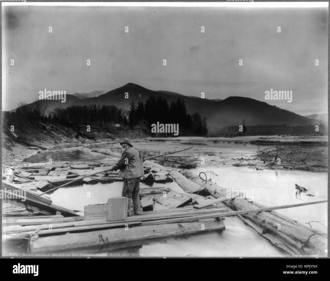 Logging bolt hi-res stock photography and images - Alamy