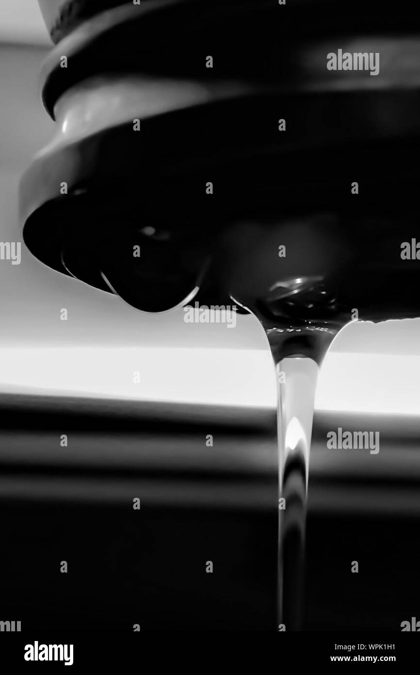 Close up of water dripping from faucet hi-res stock photography and ...