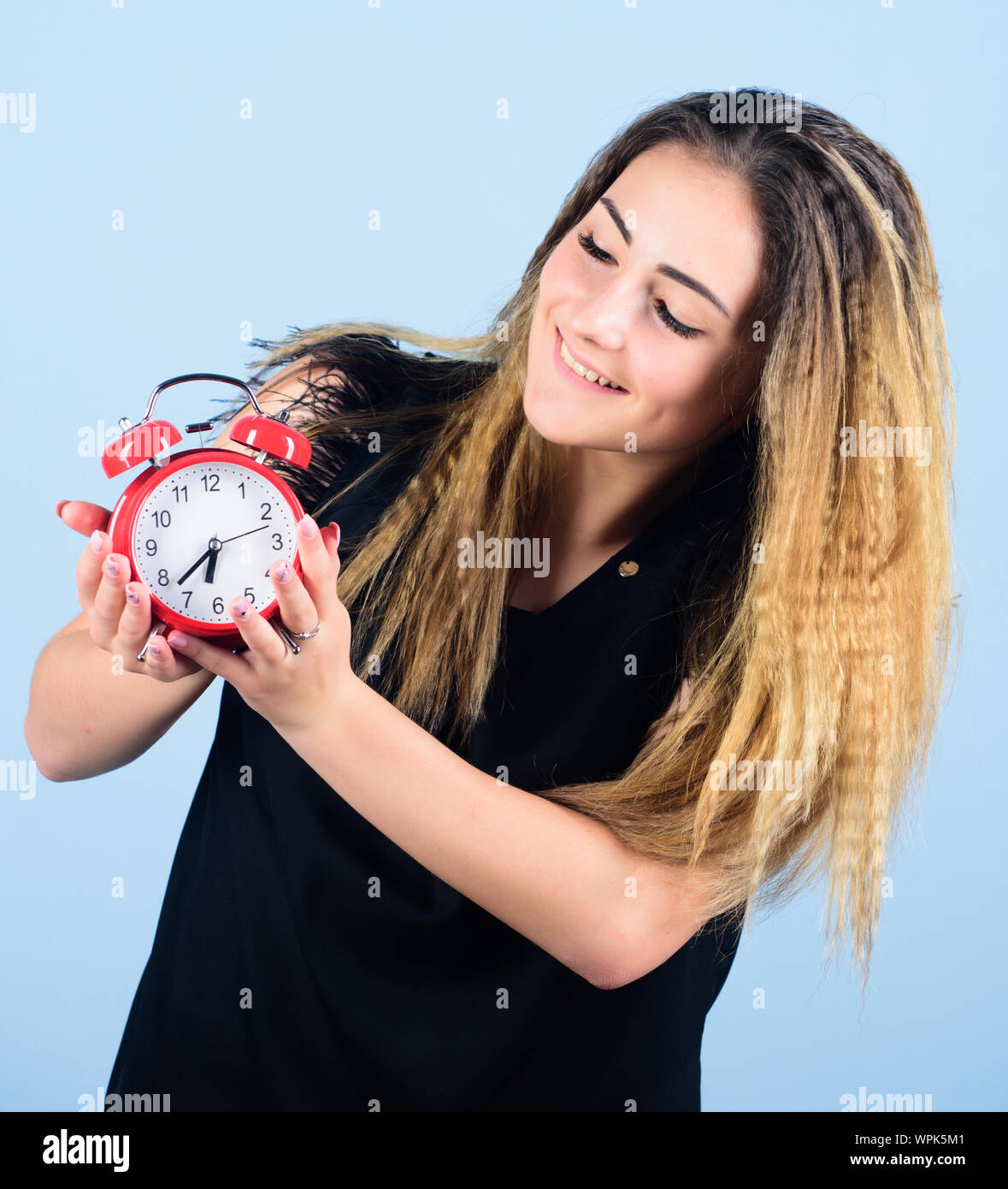 Daylight saving time. Change time zone. Watch repair. Time management ...