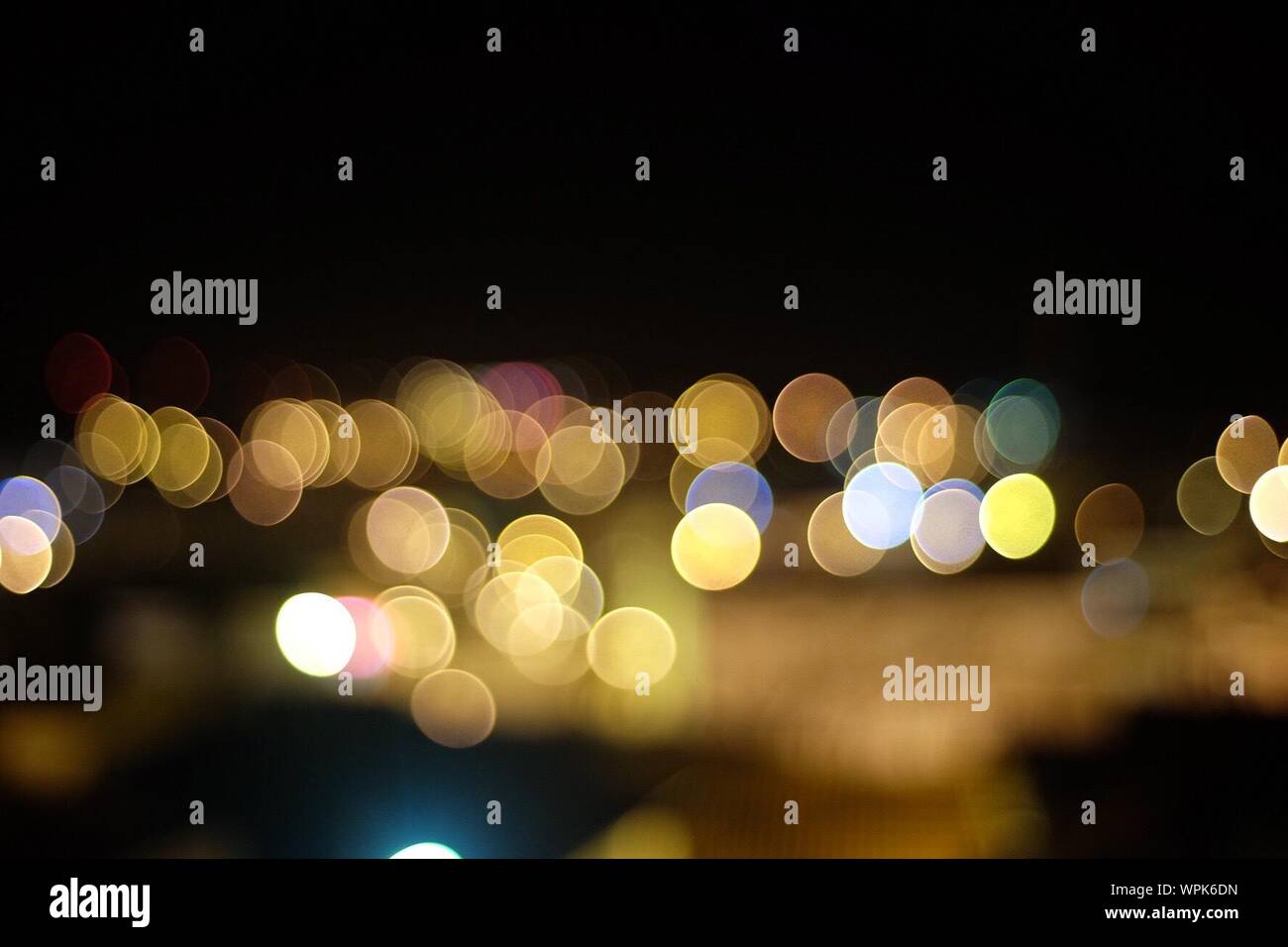 Bokeh night lights hi-res stock photography and images - Alamy