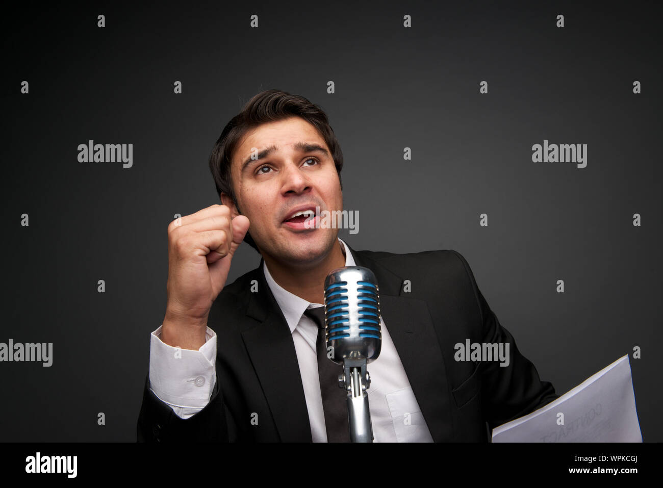 Indian news anchor hi-res stock photography and images - Alamy