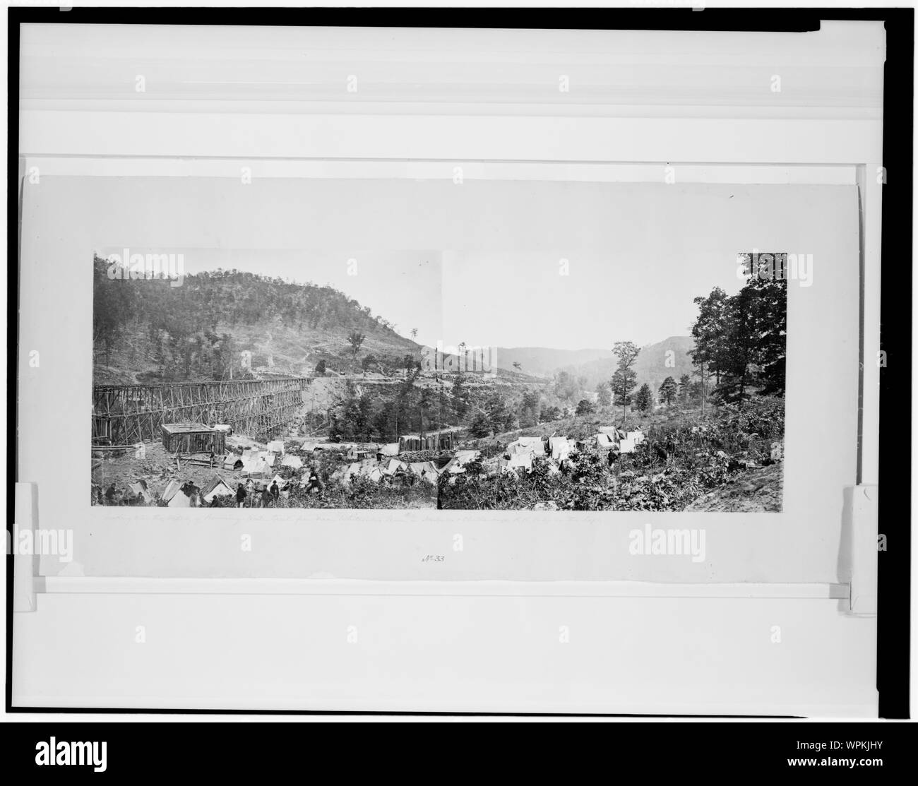 Looking down the chattanooga valley hi-res stock photography and images ...