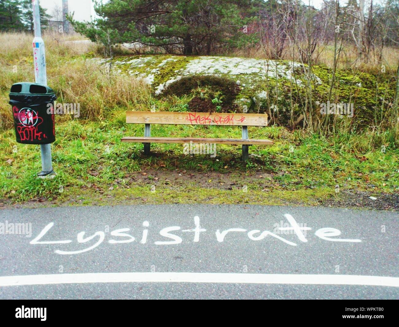 Bench road hi-res stock photography and images - Alamy