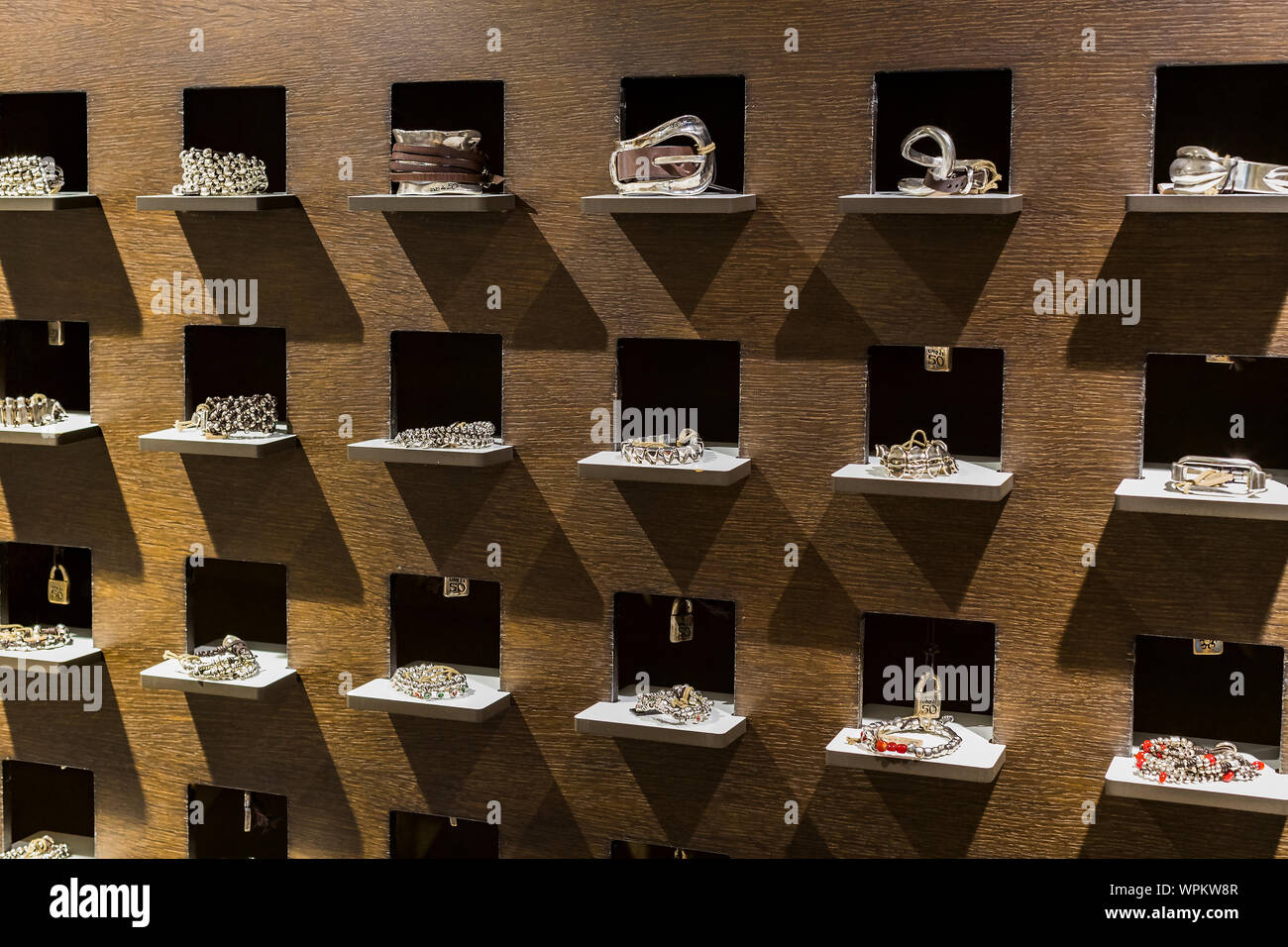 Unode50 store hi-res stock photography and images - Alamy