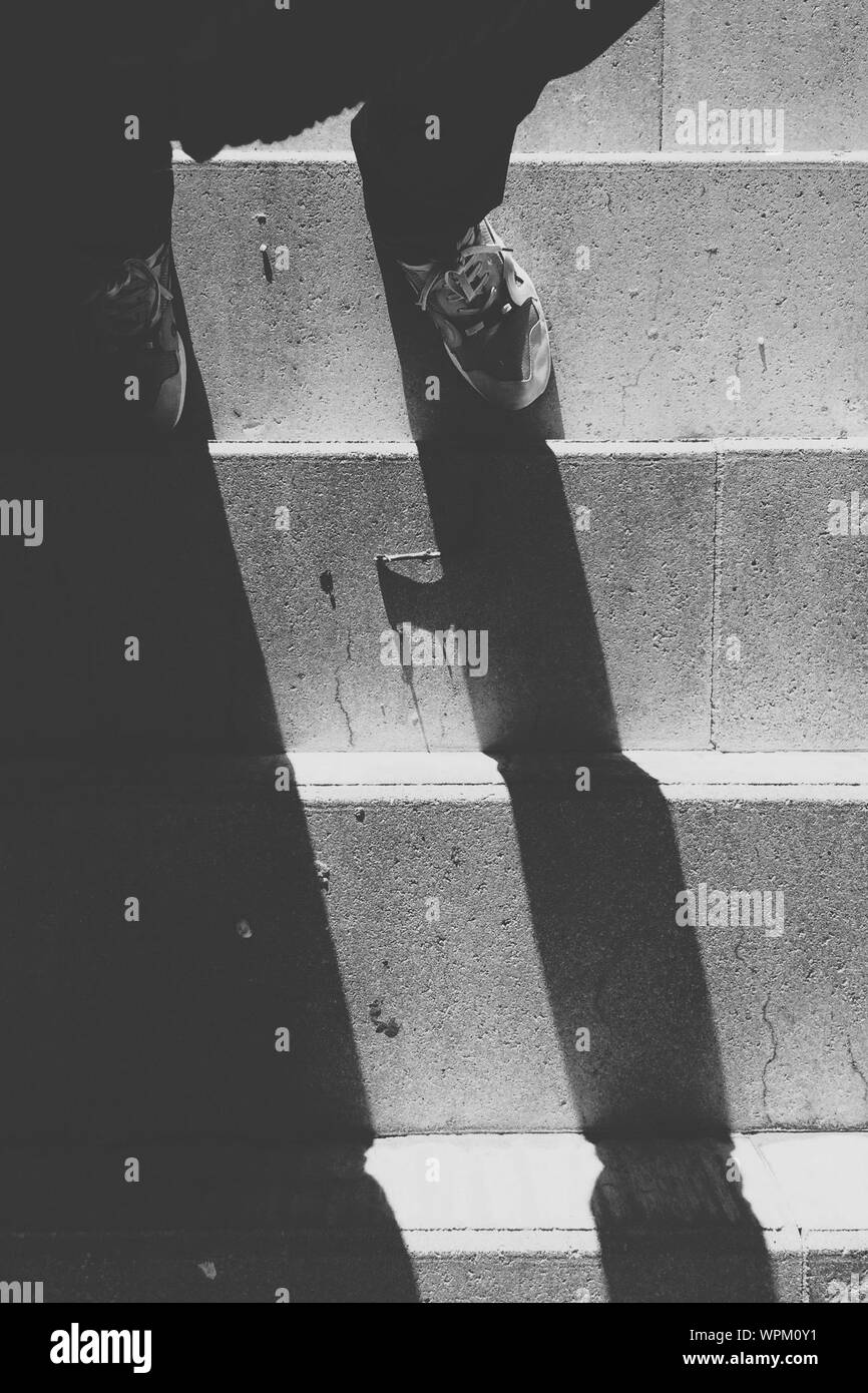 Stairs shadow hi-res stock photography and images - Alamy