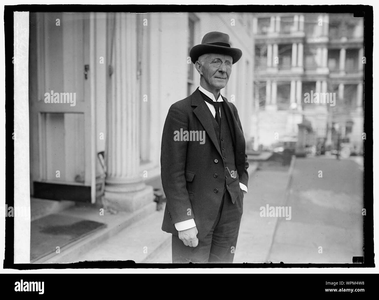 Lord Maclay of Glasgow at W.H. [i.e., White House, Washington, D.C.], 4 ...