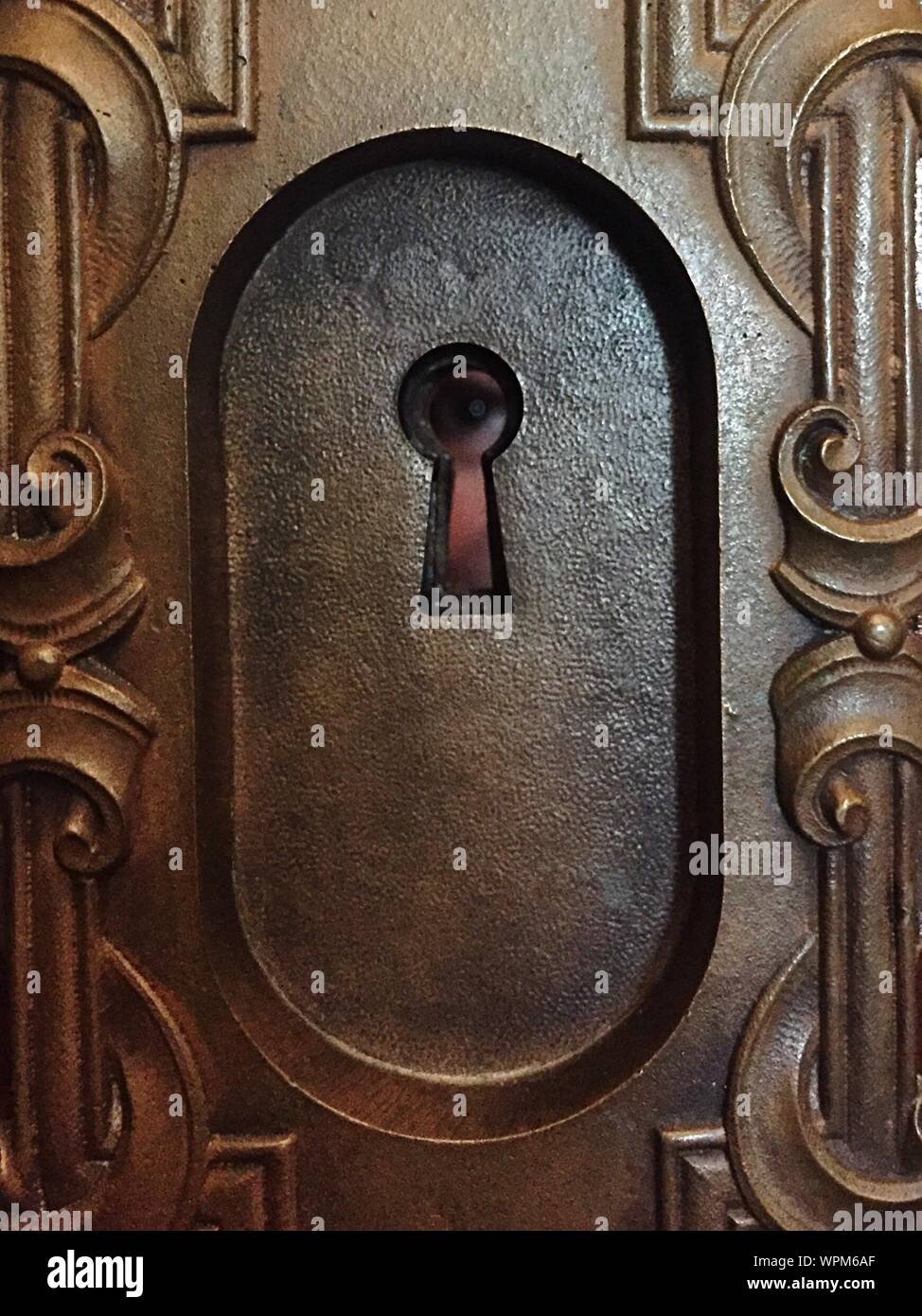 Keyhole eye High Resolution Stock Photography and Images - Alamy