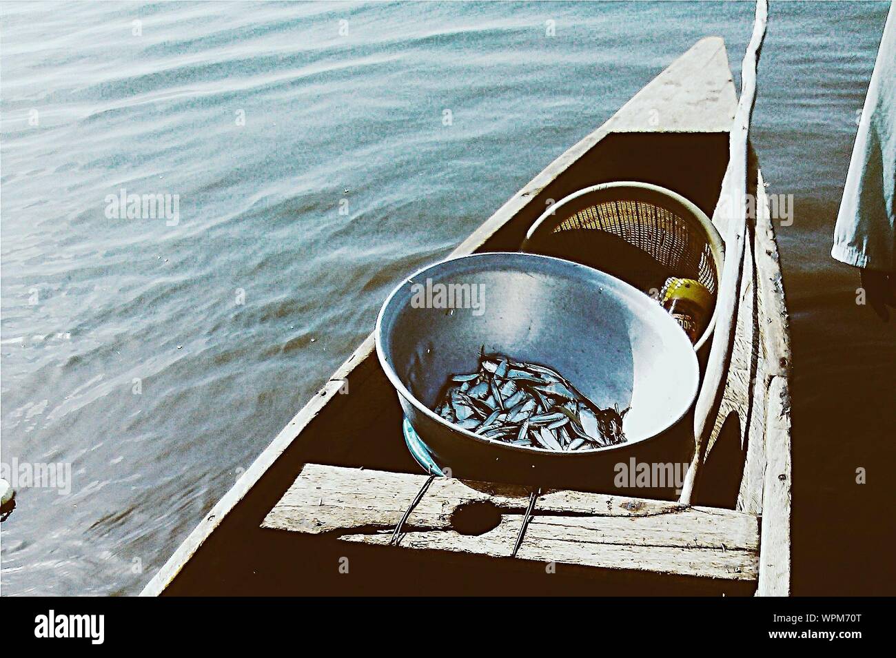 Container boat people hi-res stock photography and images - Alamy