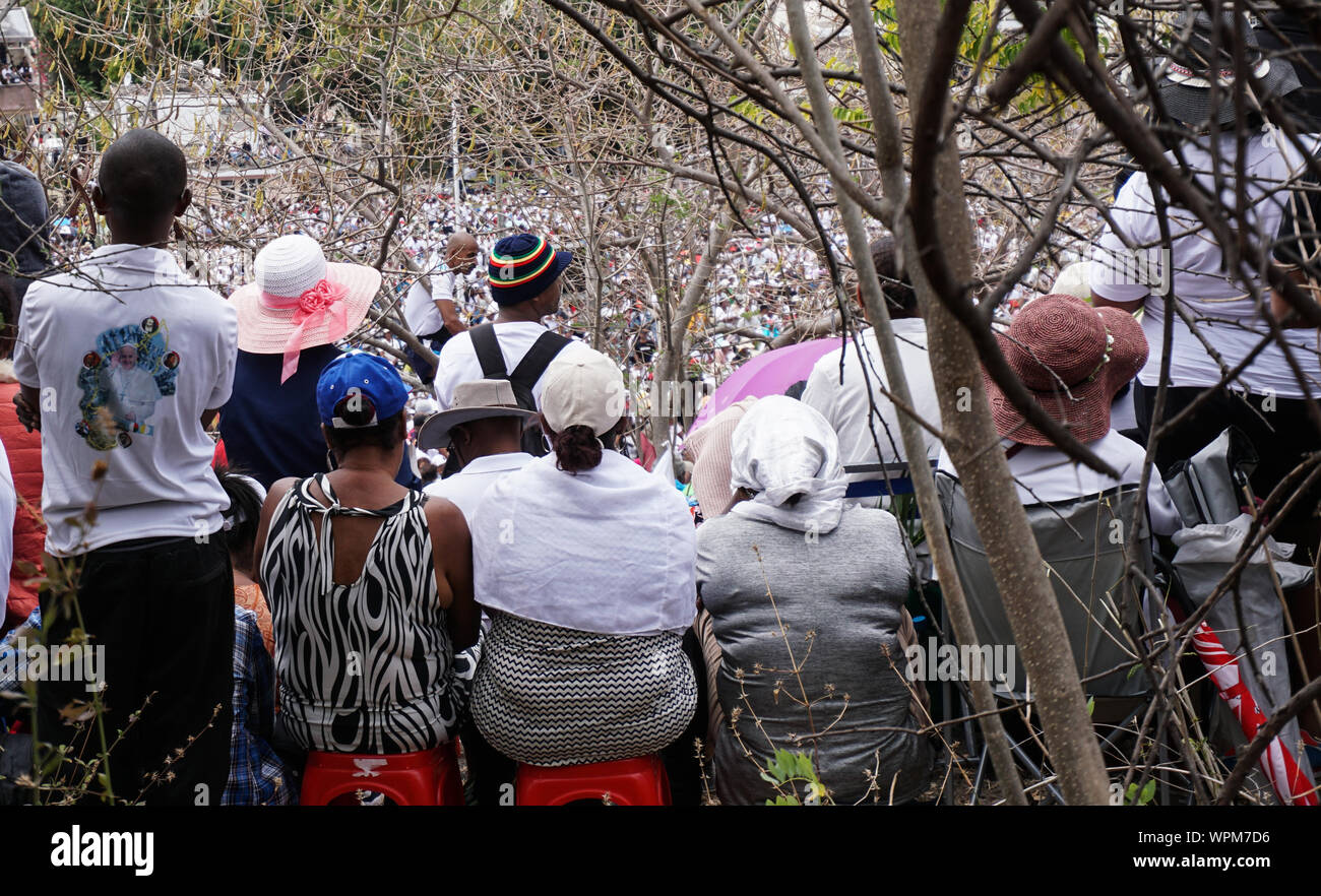 Pop francis marpapa hi-res stock photography and images - Alamy