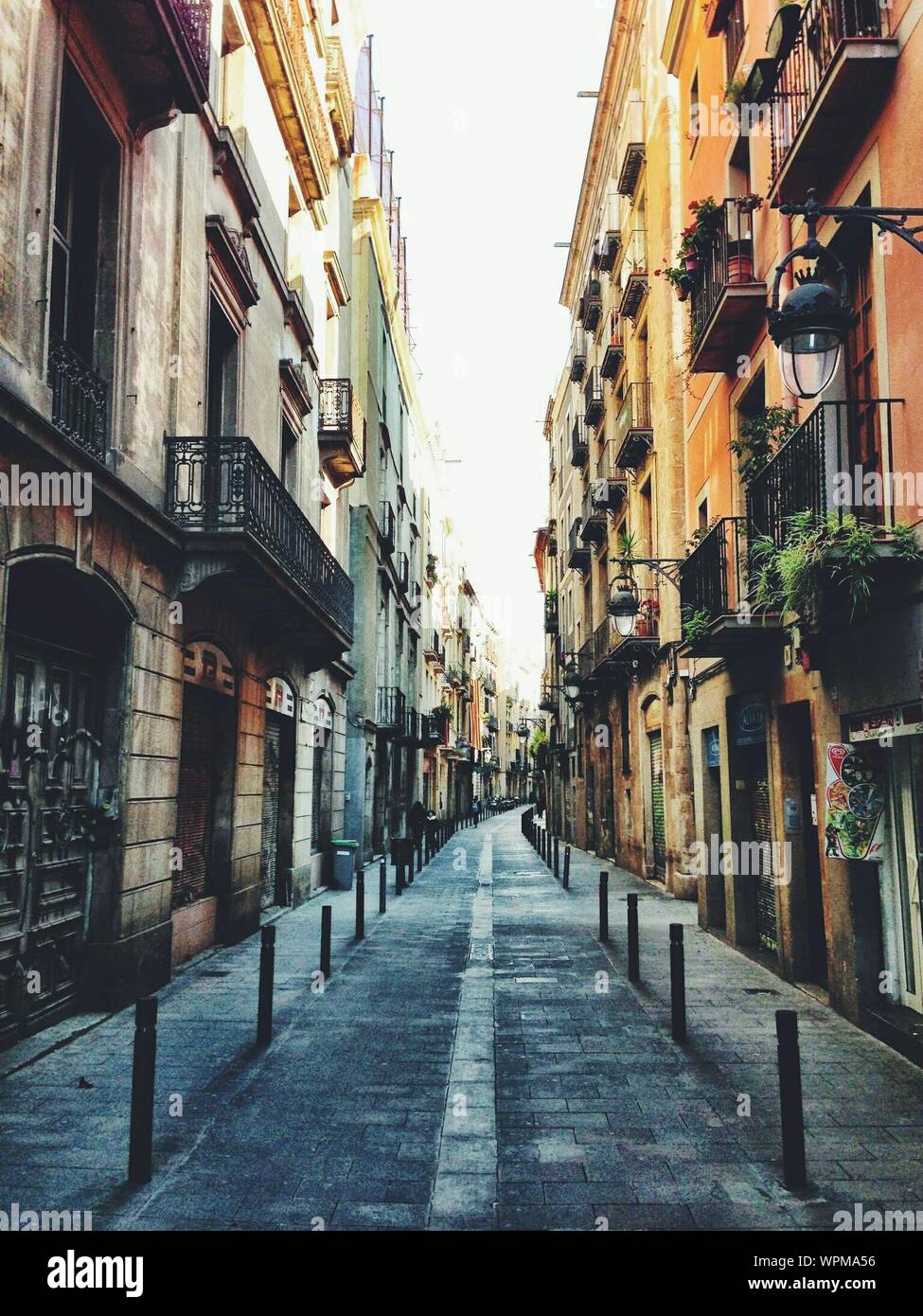 Residential sides hi-res stock photography and images - Alamy