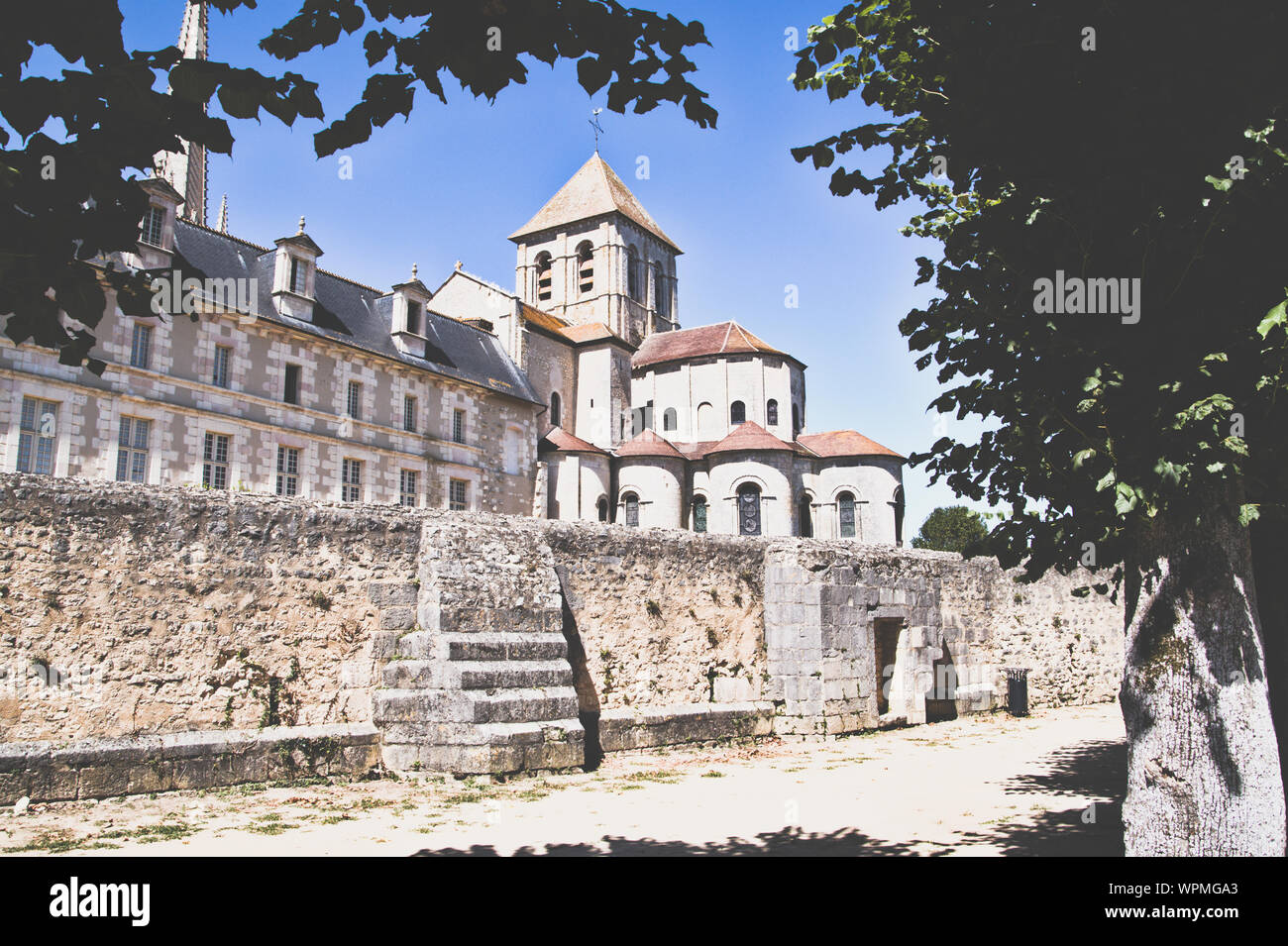 Saint savin sur gartempe hi-res stock photography and images - Alamy