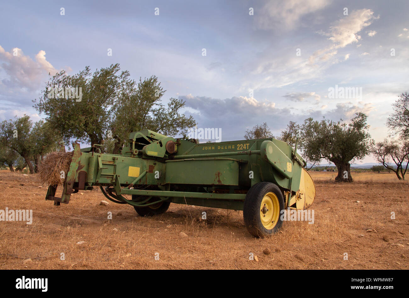 Baler machine hi-res stock photography and images - Alamy