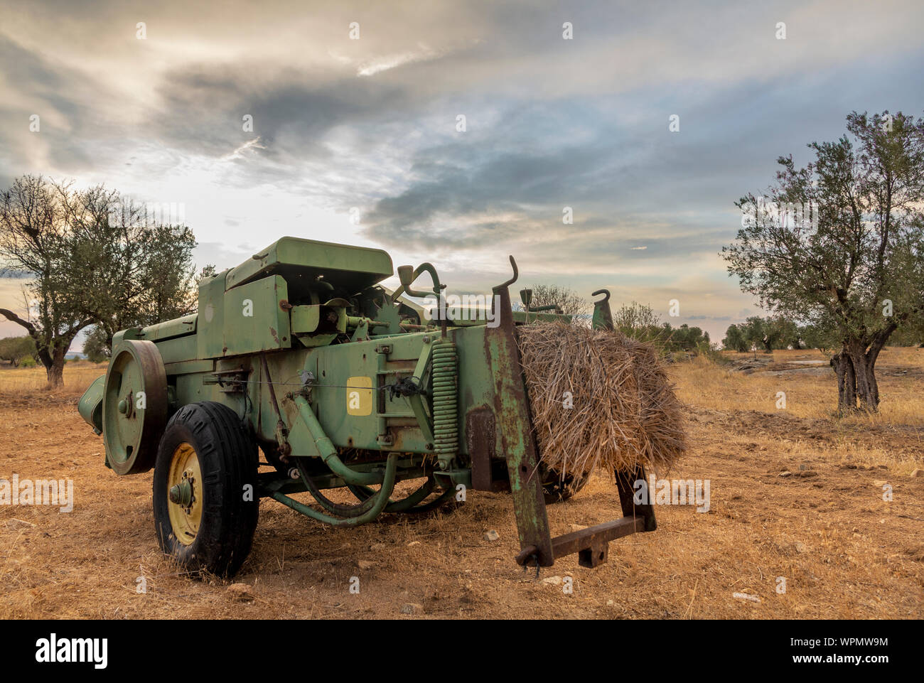 Baler machine hi-res stock photography and images - Alamy