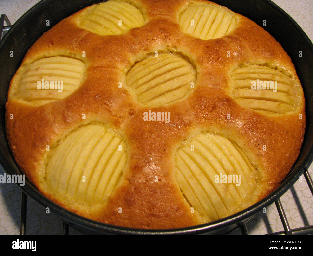 Swiss apple cake hi-res stock photography and images - Alamy