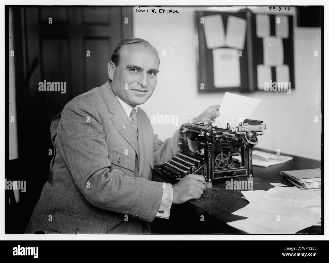 Louis v hi-res stock photography and images - Alamy