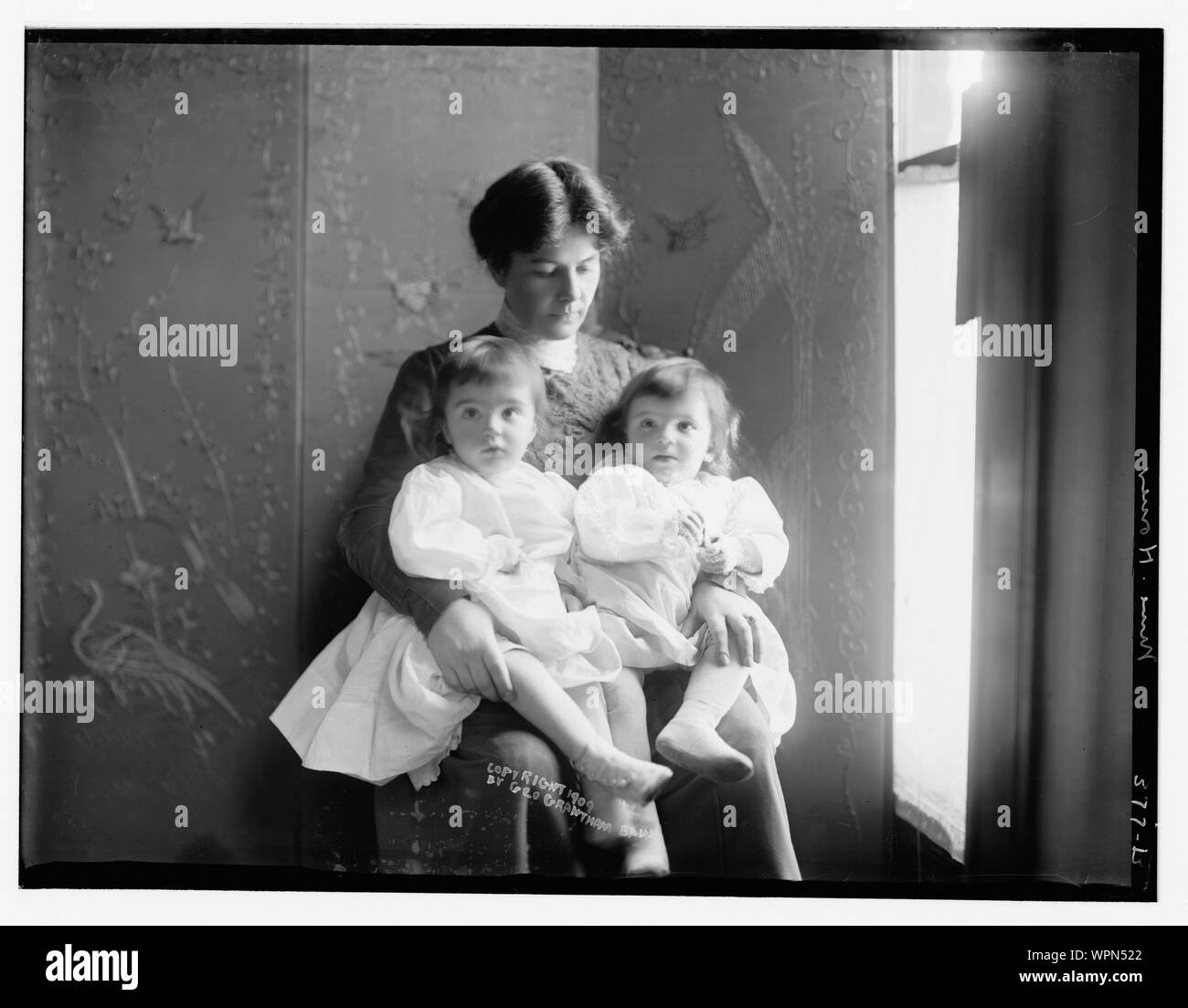 Louise Homer & children Stock Photo - Alamy