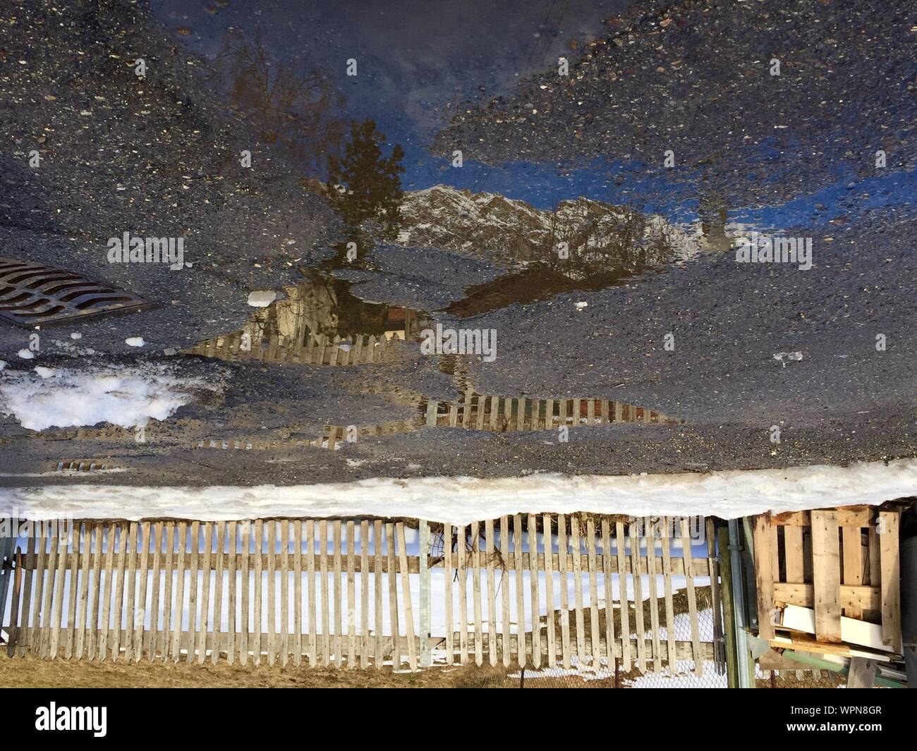 Puddle image hi-res stock photography and images - Alamy
