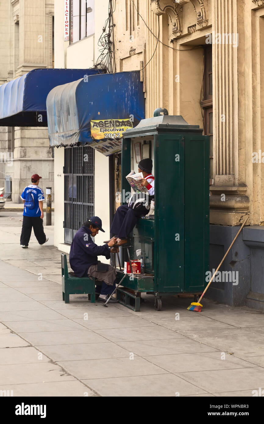 Booth with shoes hi-res stock photography and images - Alamy