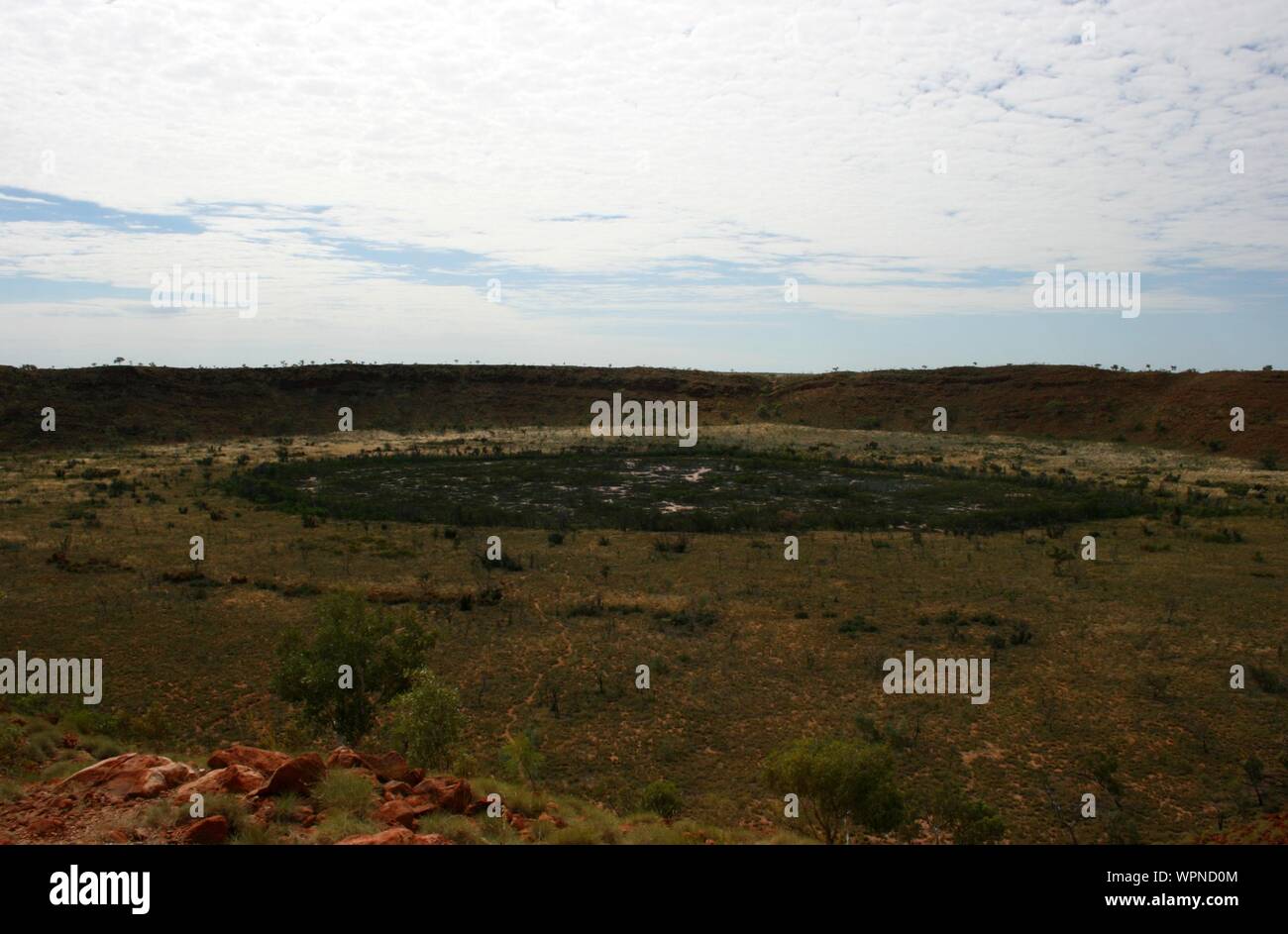 Wolfe Creek Meteorite Crater, Western Australia Stock Photo - Alamy