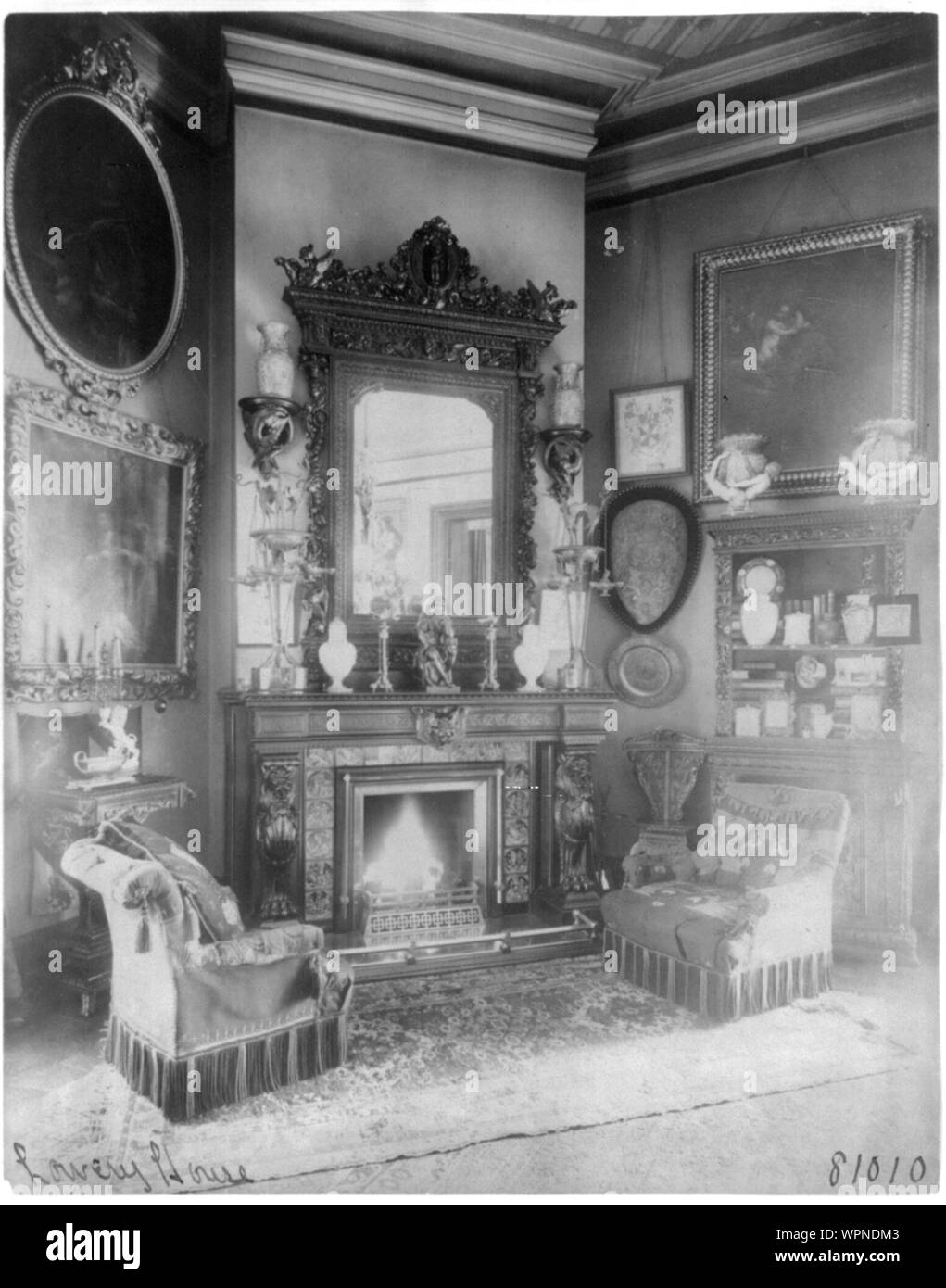 Lowery house hi-res stock photography and images - Alamy