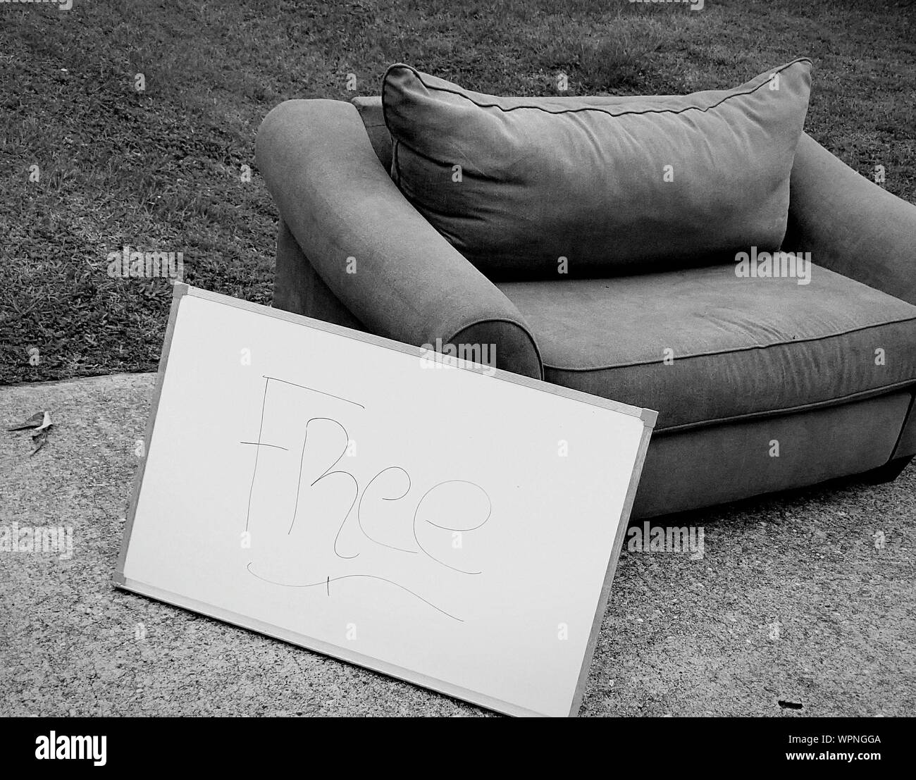 Sofa sign hi-res stock photography and images - Alamy