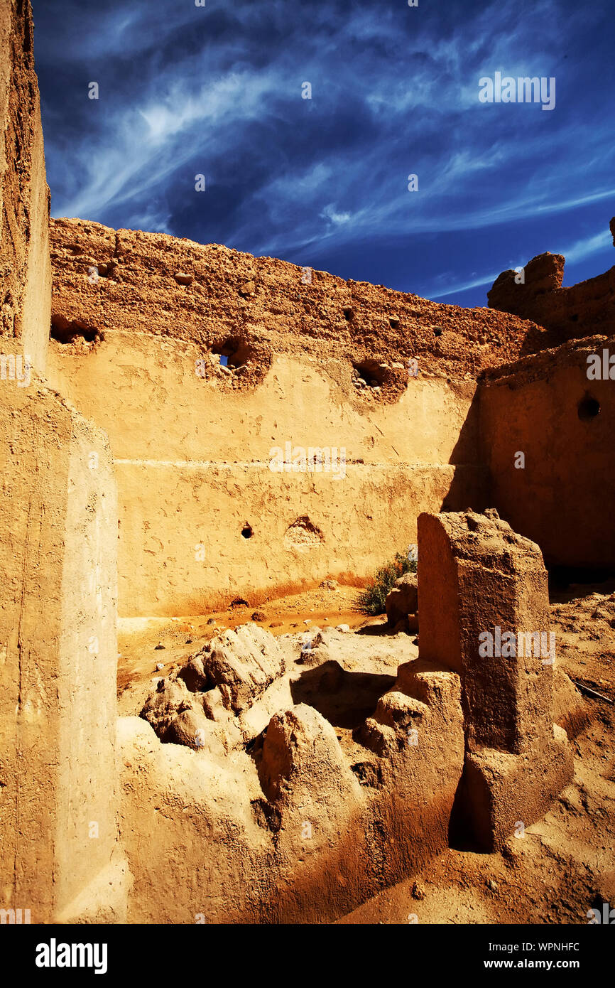 Sahara architecture hi-res stock photography and images - Alamy