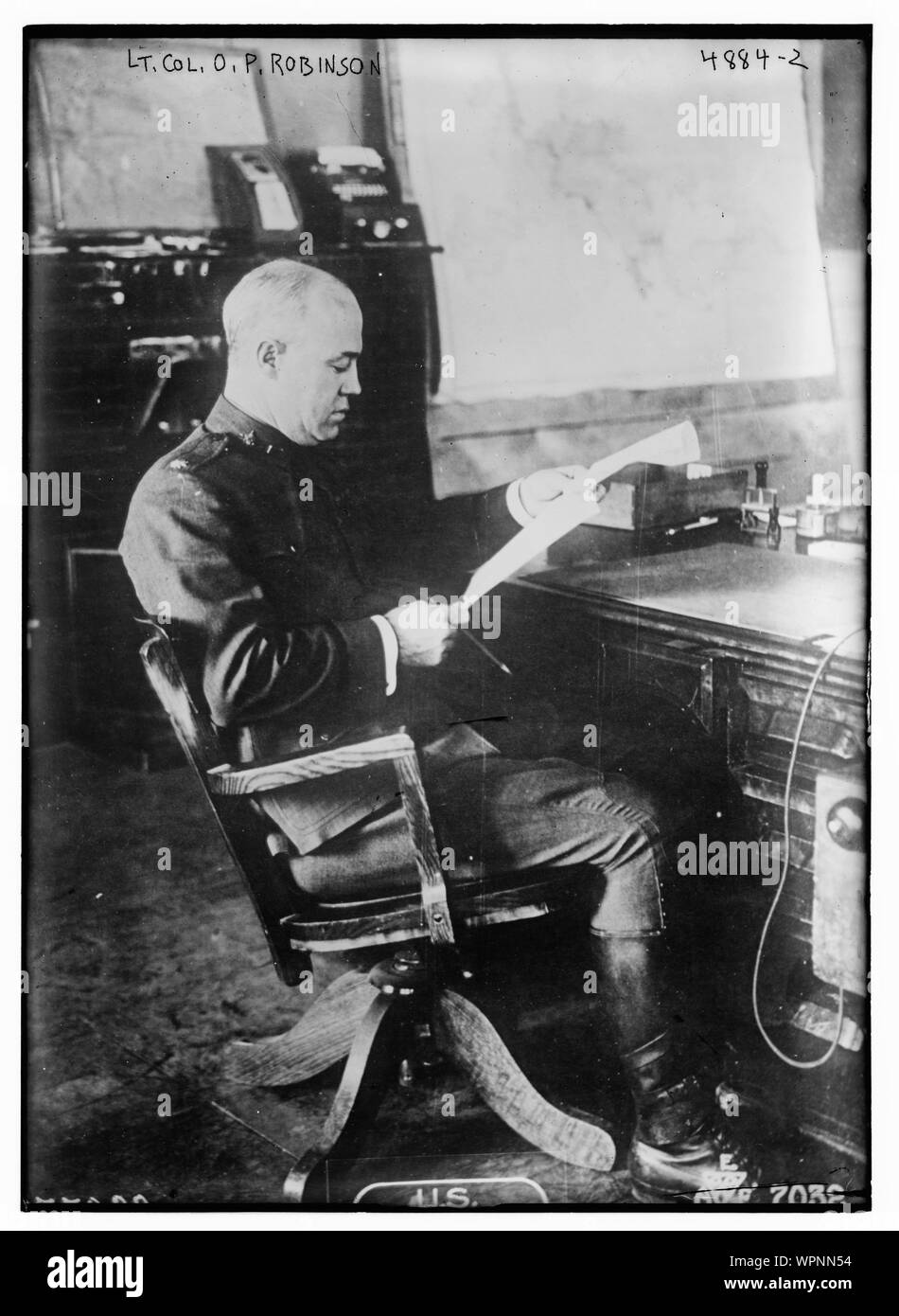 Col robinson hi-res stock photography and images - Alamy