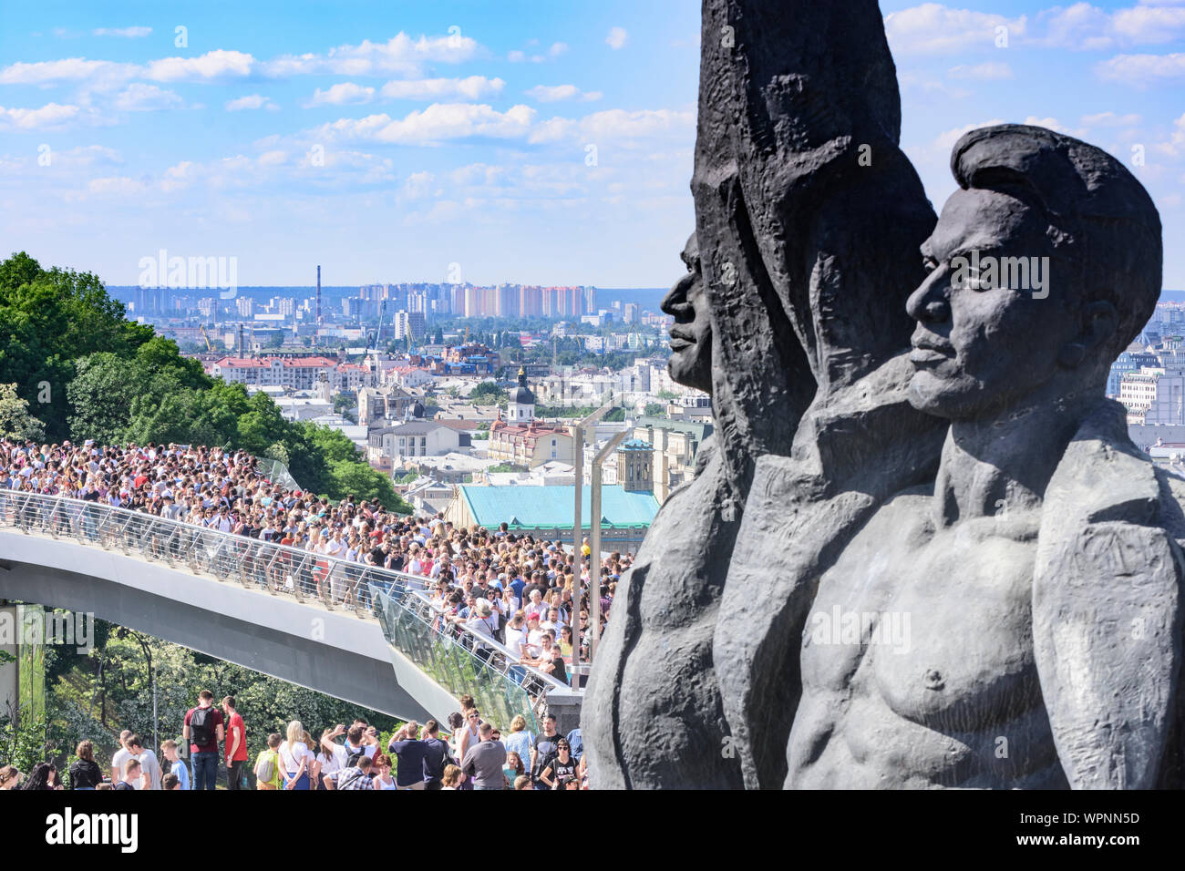 Kiev, Kyiv: People's Friendship Arch (Friendship of Nations Monument ...