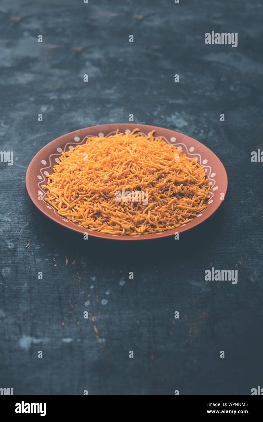 Aloo Bhujiya or Potato Bhujia also known as Namkeen sev. Popular ...