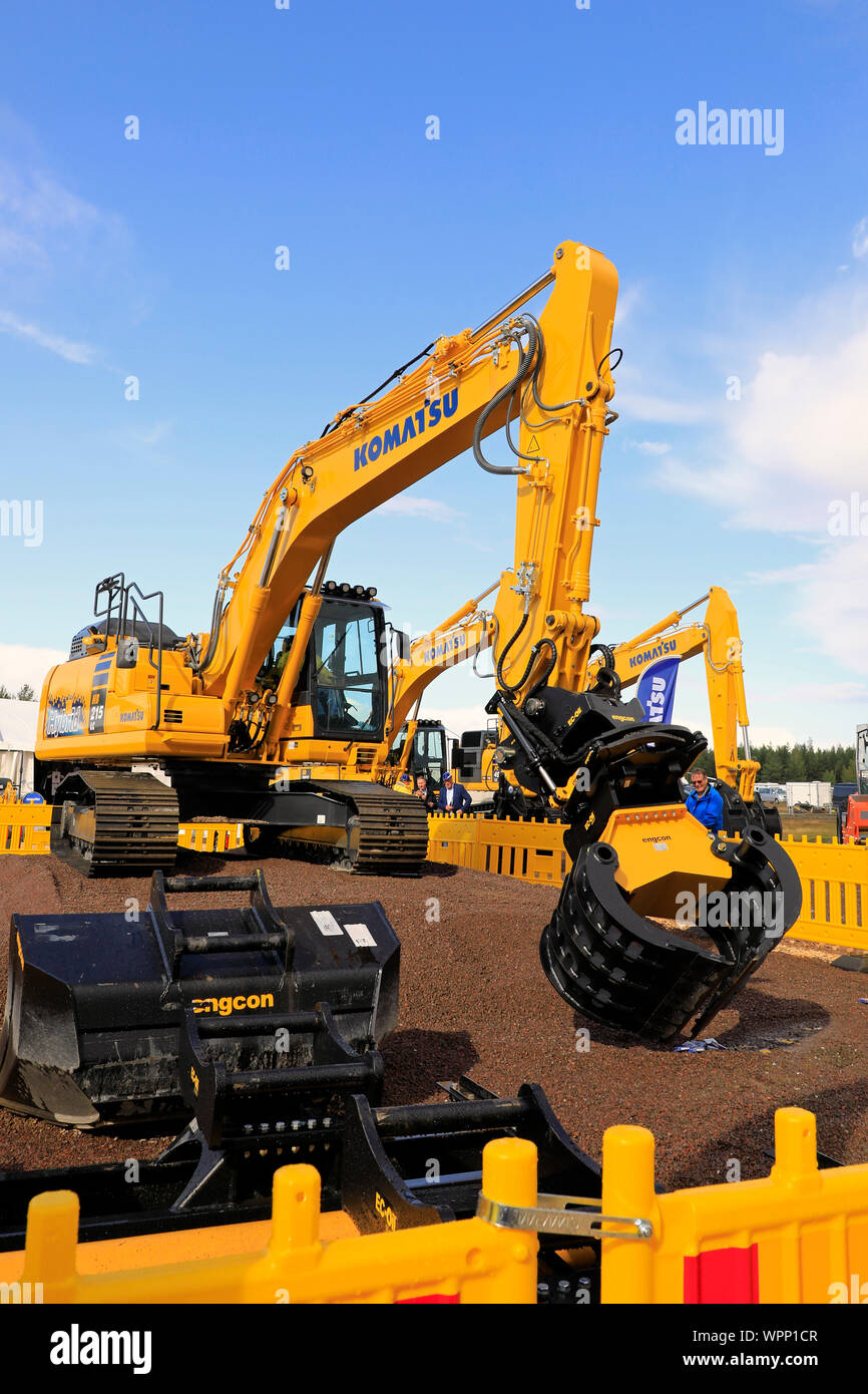 Komatsu excavator hi-res stock photography and images - Alamy