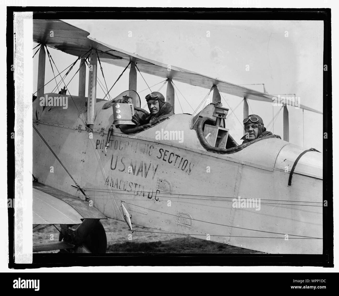 T w hunt hi-res stock photography and images - Alamy