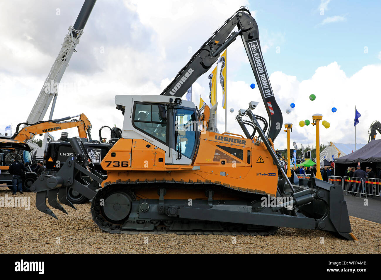 Liebherr industrial machine hi-res stock photography and images - Alamy