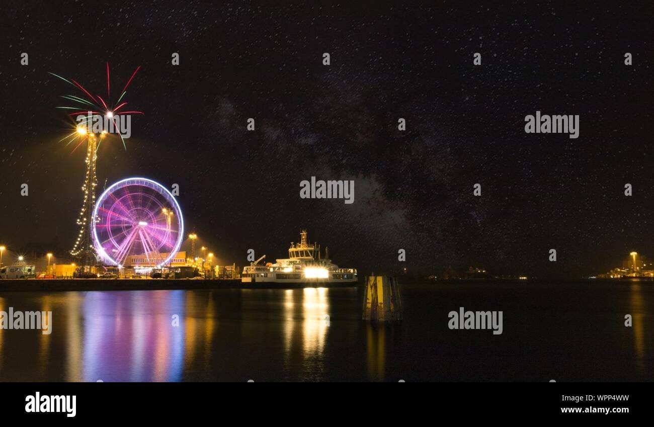 Water wheel display hi-res stock photography and images - Alamy