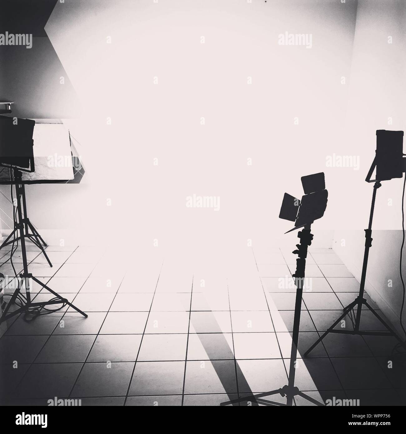 Photographic reflector hi-res stock photography and images - Alamy