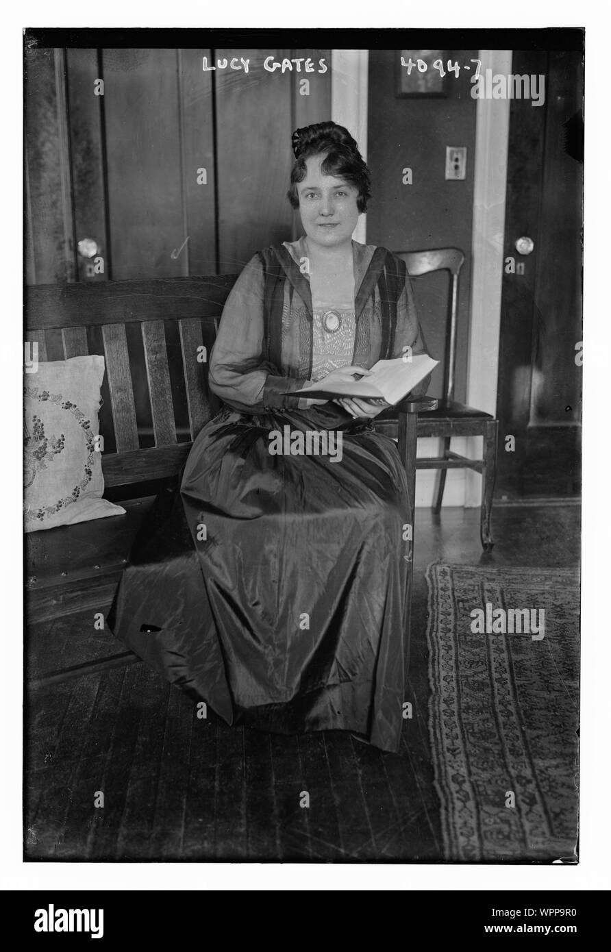 Lucy gates hi-res stock photography and images - Alamy