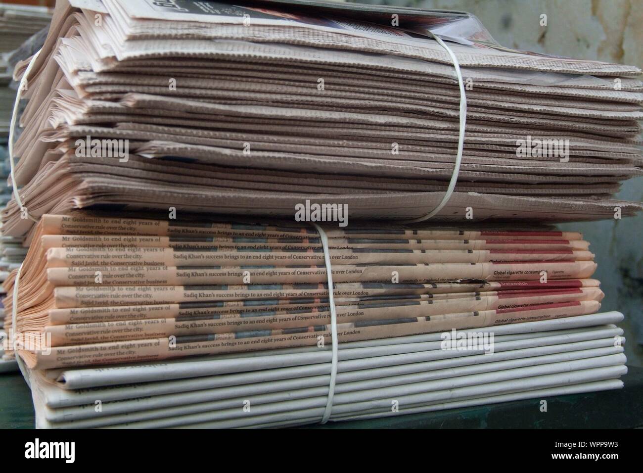 Bundles of newspaper hi-res stock photography and images - Alamy