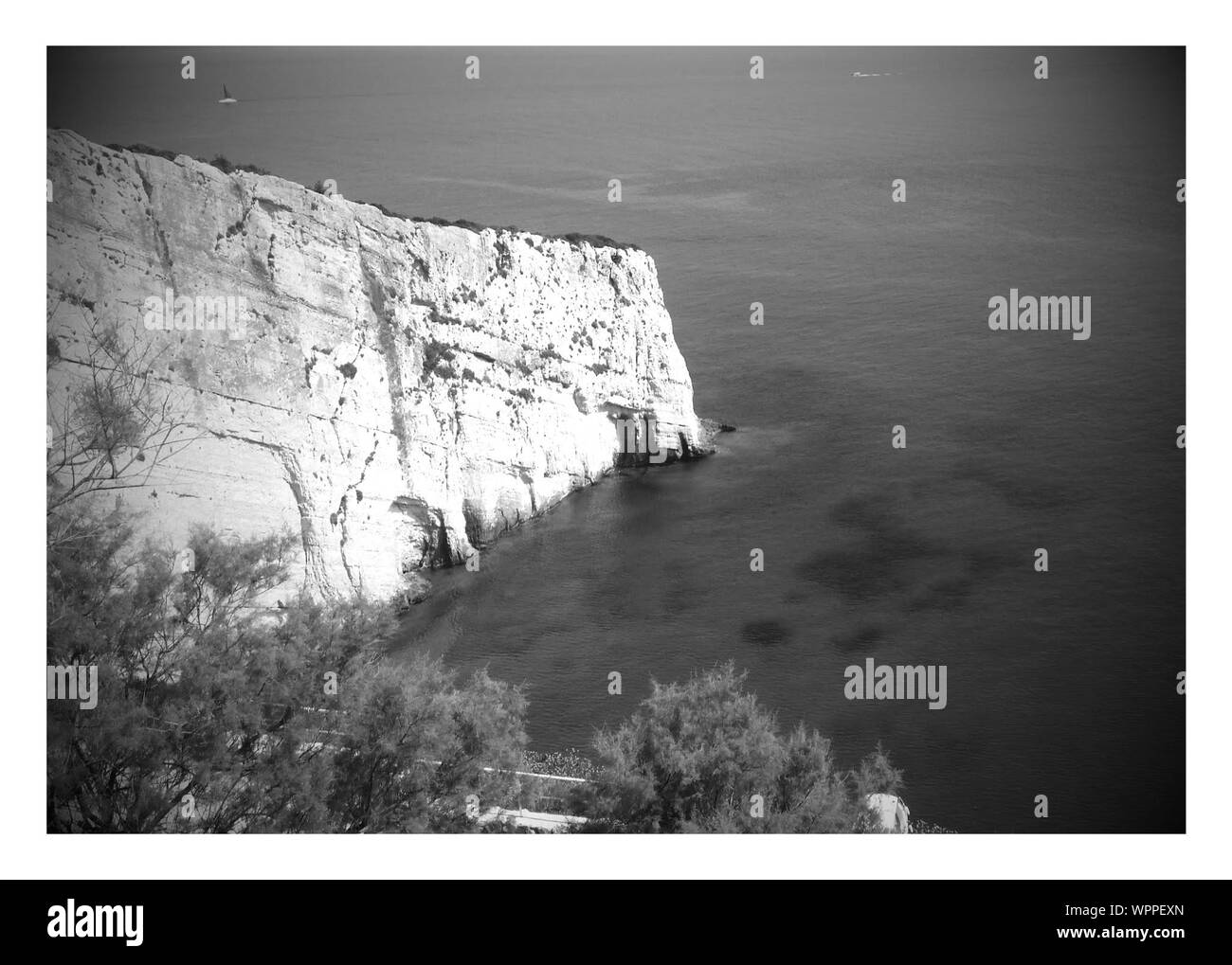 Very high cliff Cut Out Stock Images & Pictures - Alamy