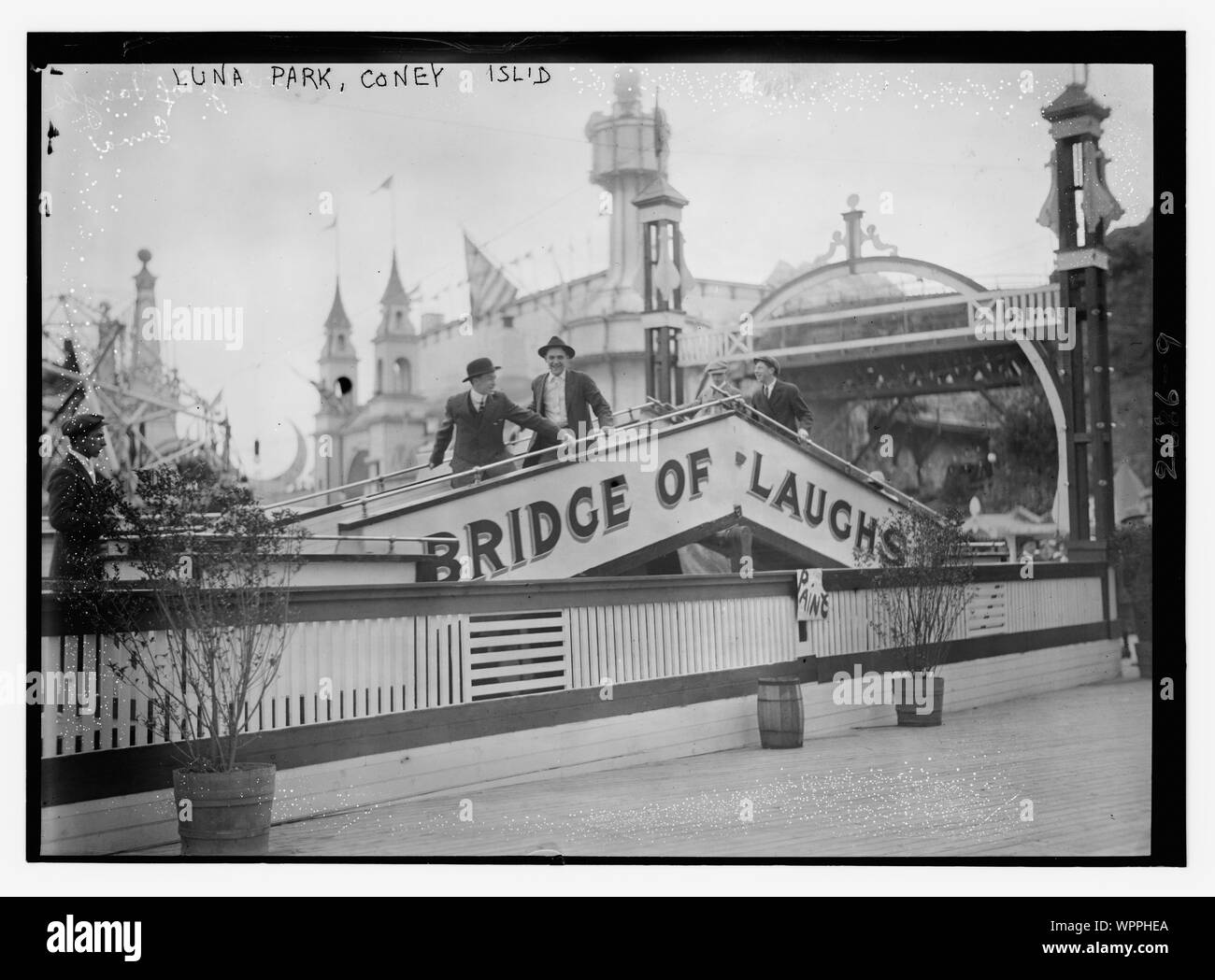 American coney island Black and White Stock Photos & Images - Alamy