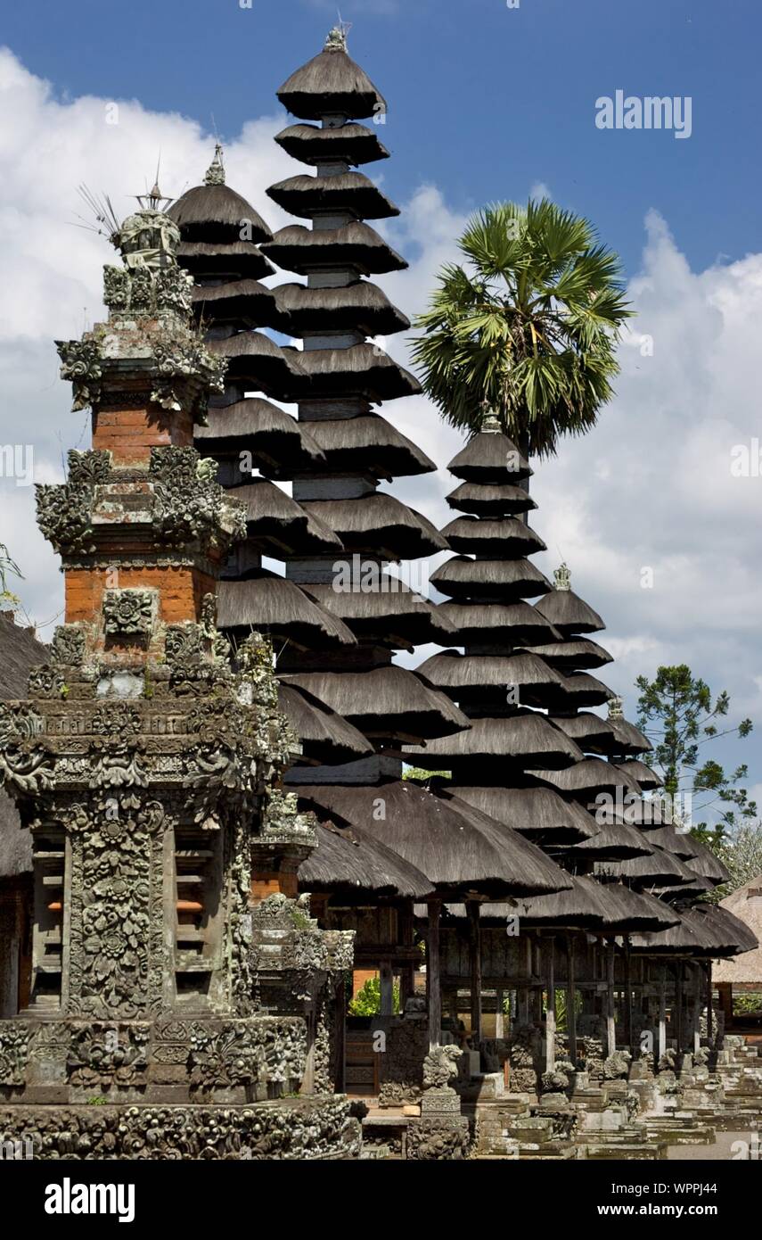 Balinese temple hi-res stock photography and images - Alamy