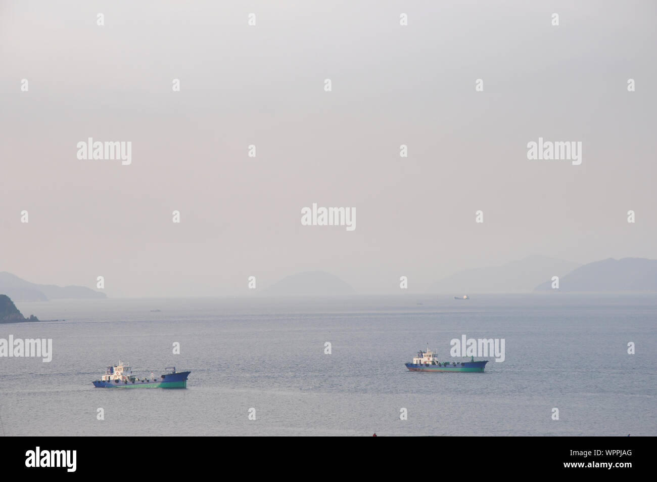 Japanese fishing trawler hi-res stock photography and images - Alamy