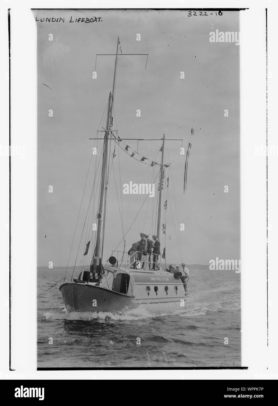 Lundin lifeboat hi-res stock photography and images - Alamy