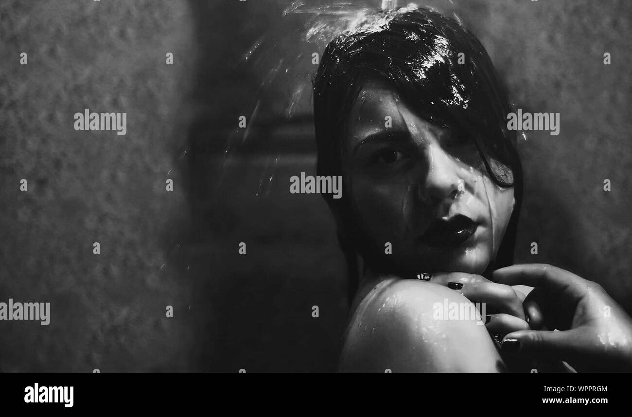 Woman young taking shower hi-res stock photography and images - Alamy