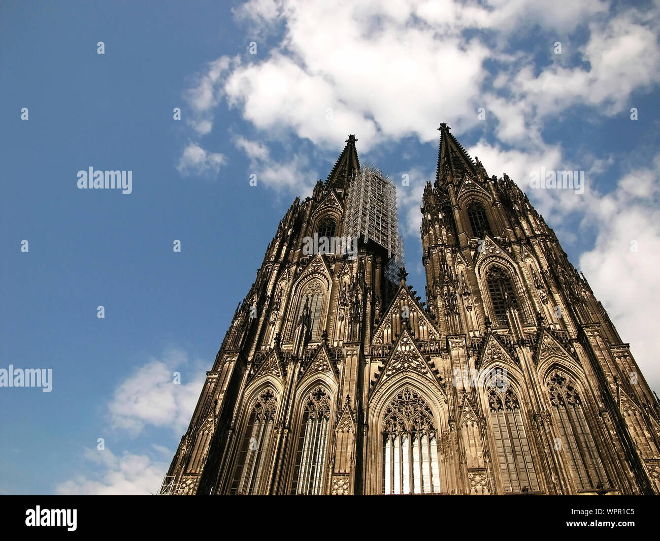 Cologne cathedral exterior hi-res stock photography and images - Alamy