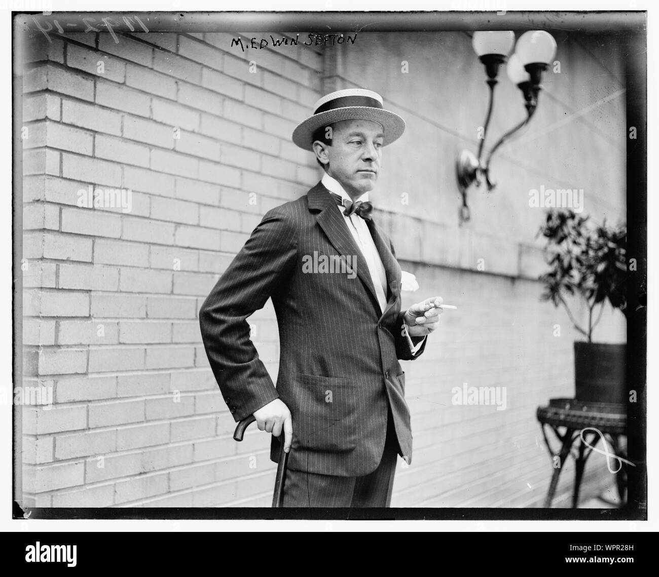 Edwin sefton hi-res stock photography and images - Alamy