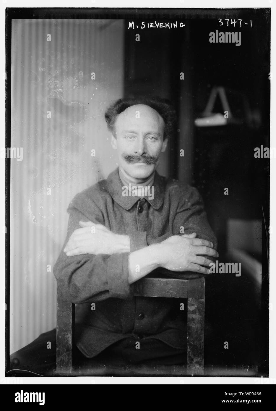 Sieveking hi-res stock photography and images - Alamy