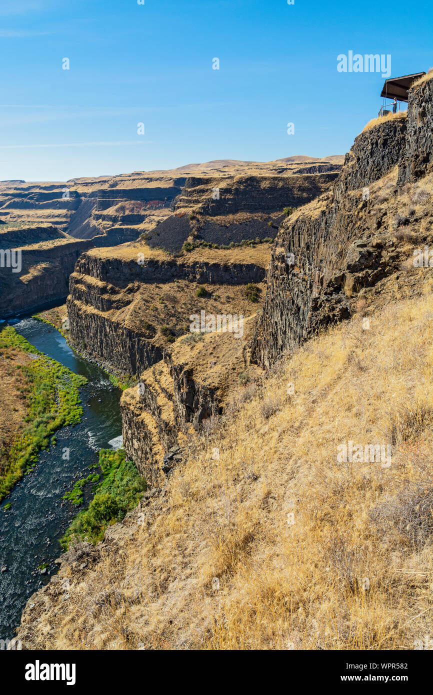 Washington, Palouse Falls State Park, view of Palouse River Canyon ...
